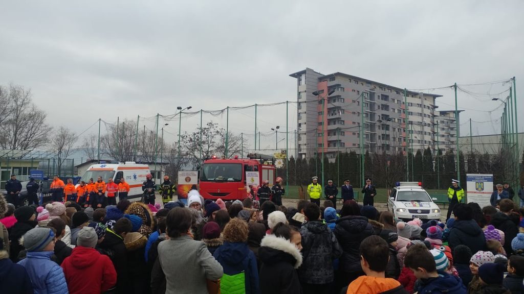 Ziua europeana 112: Ce trebuie sa stim cand apelam numarul unic de urgenta